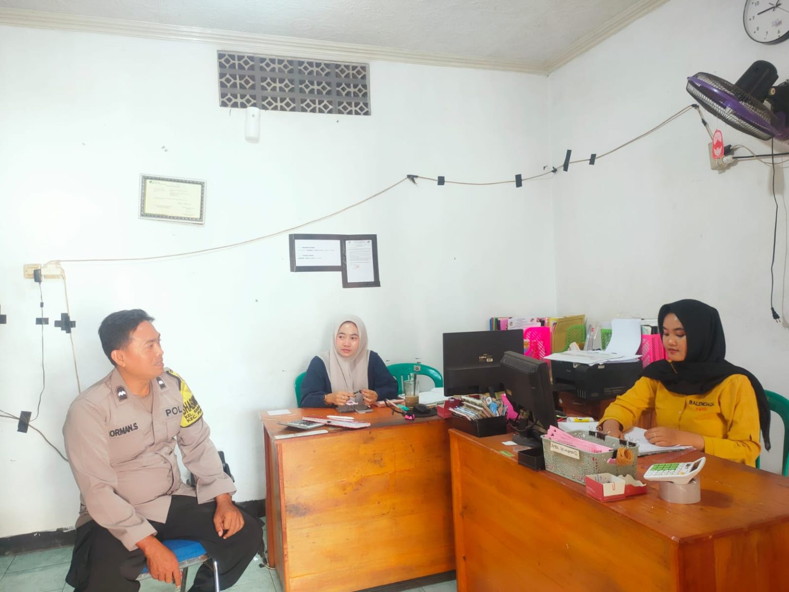 Bhabinkamtibmas Karangpanimbal Sambang ke Pegawai Koperasi, Serap ...